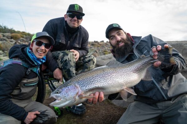 Lago Strobel Jurassic Lake Fishing Journal » by Patrick Kissel