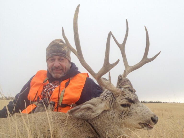 Nebraska Mule Deer Hunting Trips » Outdoors International