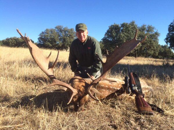 Fallow Deer Hunting Trips » Outdoors International