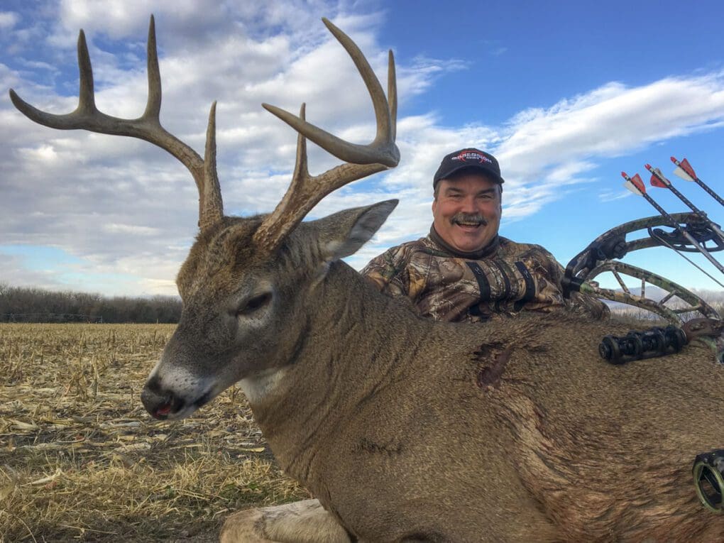 Nebraska Whitetail Hunting Trips » Outdoors International