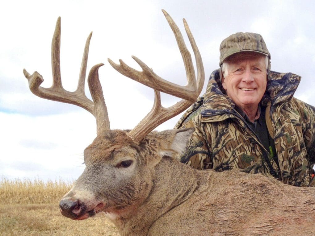 Nebraska Whitetail Hunting Trips » Outdoors International