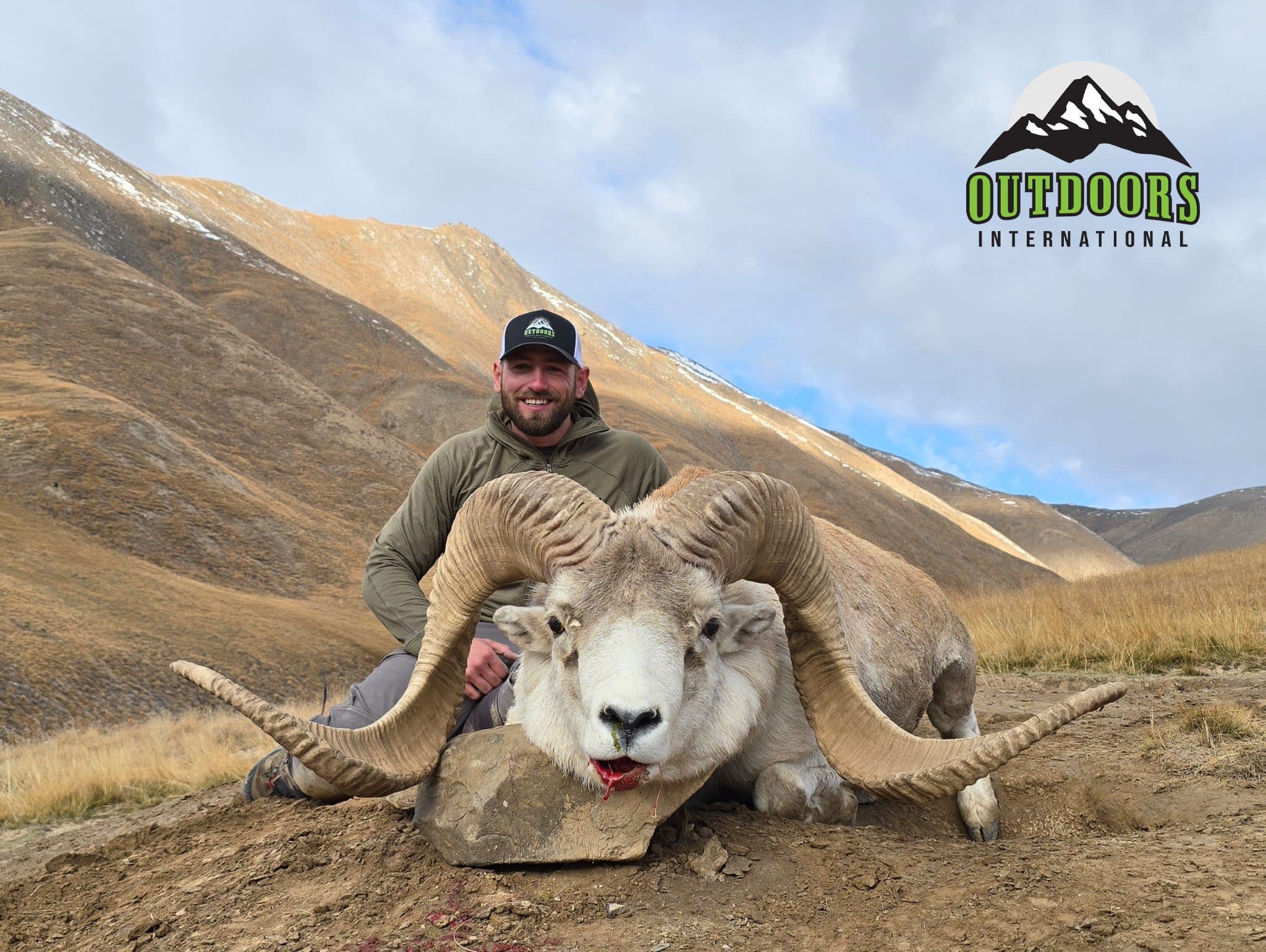 Kyle Hanson » Outdoors International Hunting Consultant